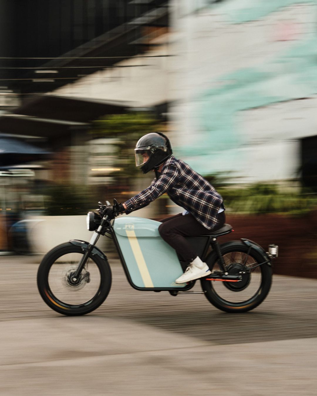 FTN Motion | Home Of The Streetdog | Urban Electric Motorbike